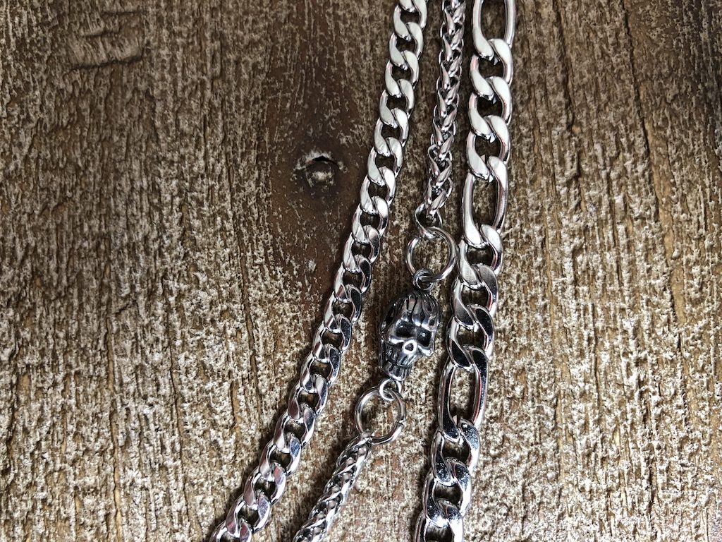 Stainless Steel Hip Chain with Sculls - Bags and Bling